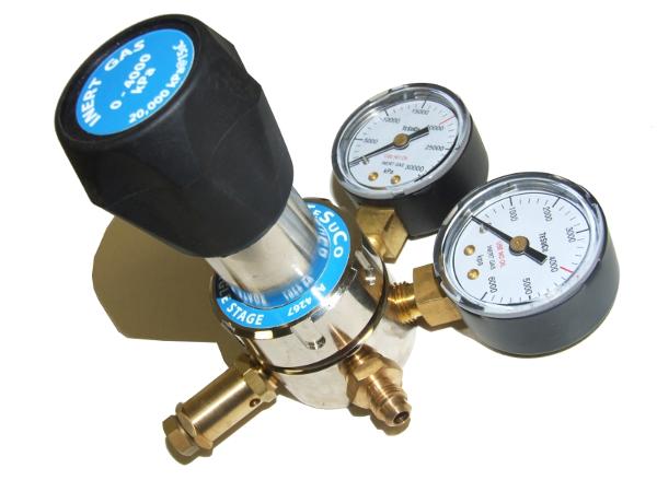 NITROGEN REGULATOR 0-4000KPA COMMERCIAL HVACR SERVICE TOOLS REGULATORS